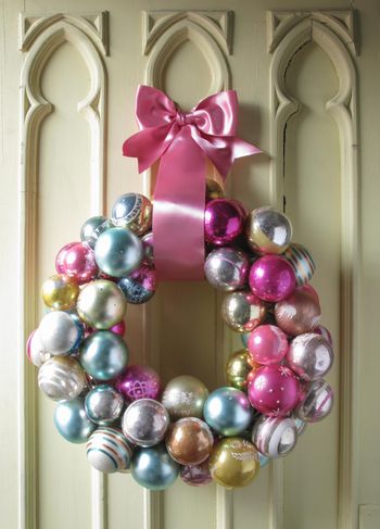 What Are Some Green and Creative Wreath Ideas? | Networx