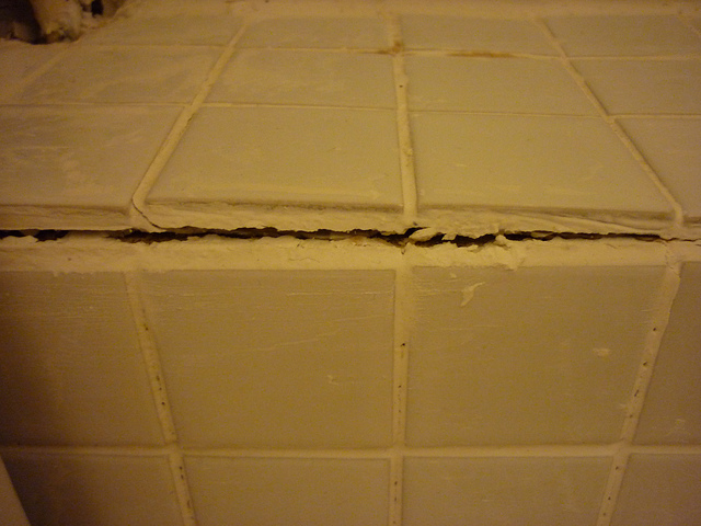 What Are the Signs of a Bad Tile Job? | Networx
