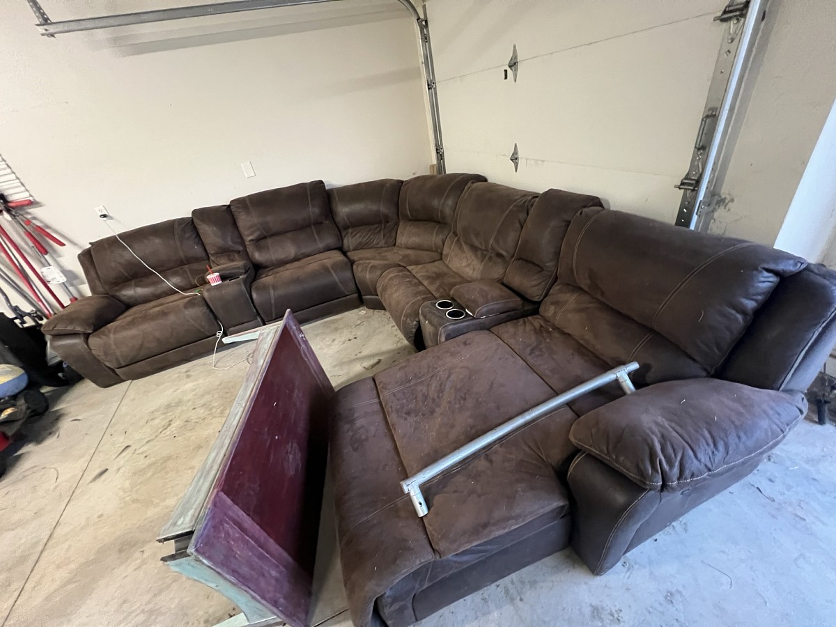 Red Dirt Junk Removal & Hauling Services, LLC Oklahoma City, OK, 73129 ...