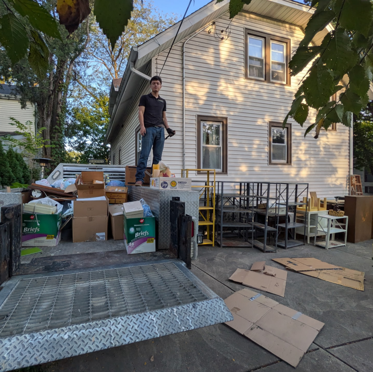 Los Chavalitos Junk CrewDemo Addison, IL, 60101 | Networx