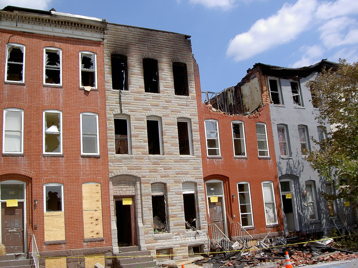 What's the Progression of a House Fire? | Networx