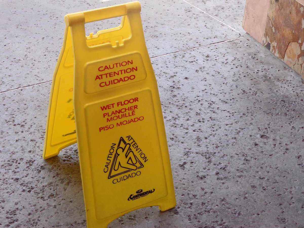 What Are 5 Common Floor Problems and Their Fixes? | Networx