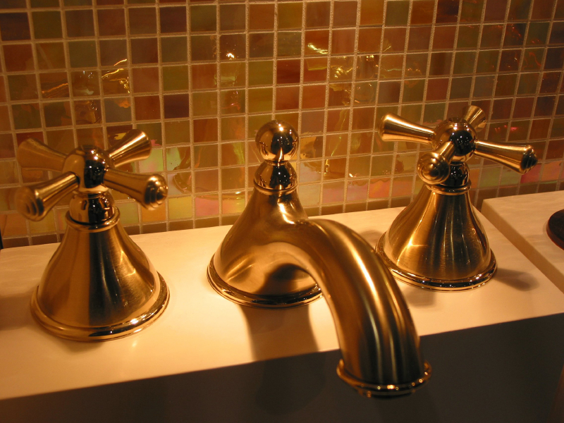 What Should You Know About Your Faucet? | Networx